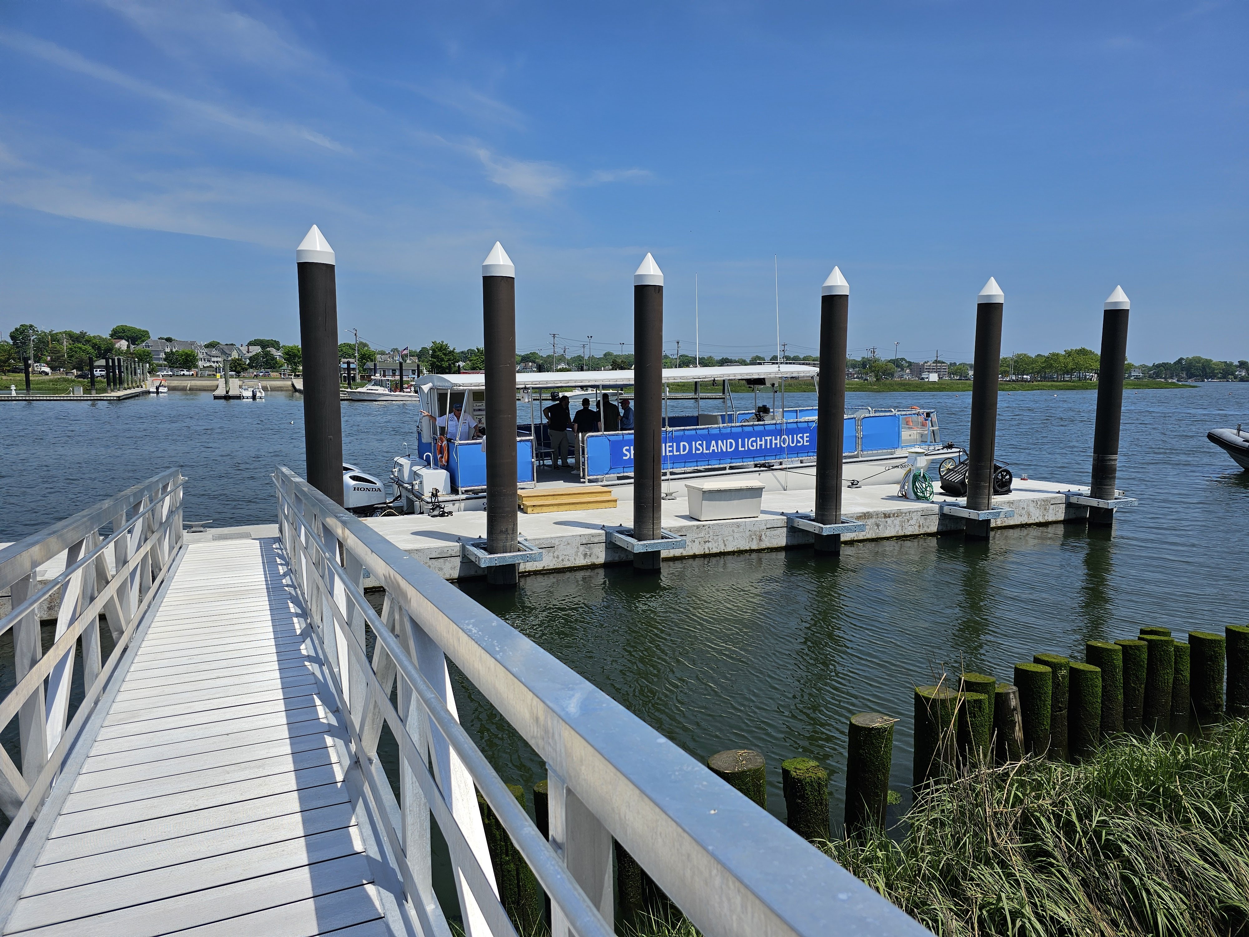 Connecticut Travel – Special Events, Deals and Insider Information